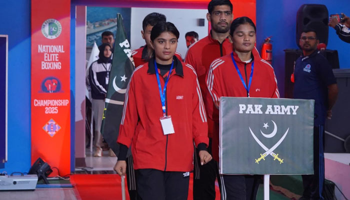 Army’s women advance in National Boxing