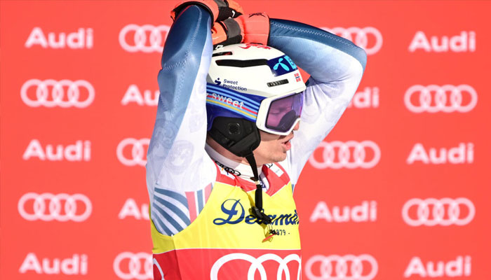 Kristoffersen completes weekend double with slalom victory