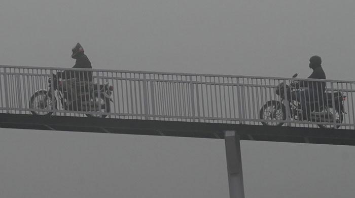 Eight overhead crossing bridges to be built in City