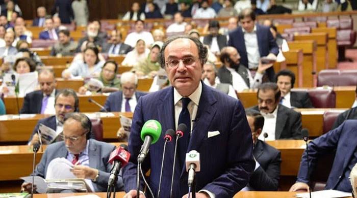 Incentives for salaried class likely in budget on June 3