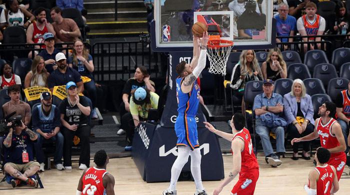 Thunder sweep past Grizzlies in NBA playoffs, Cavs on brink