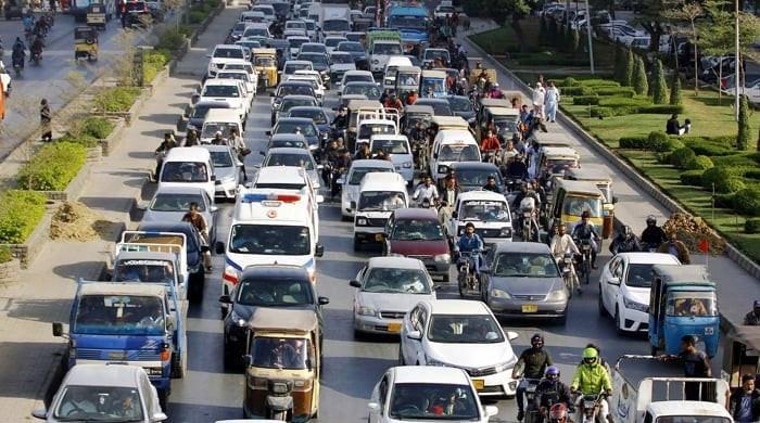 T-Chowk turns into nightmare for commuters