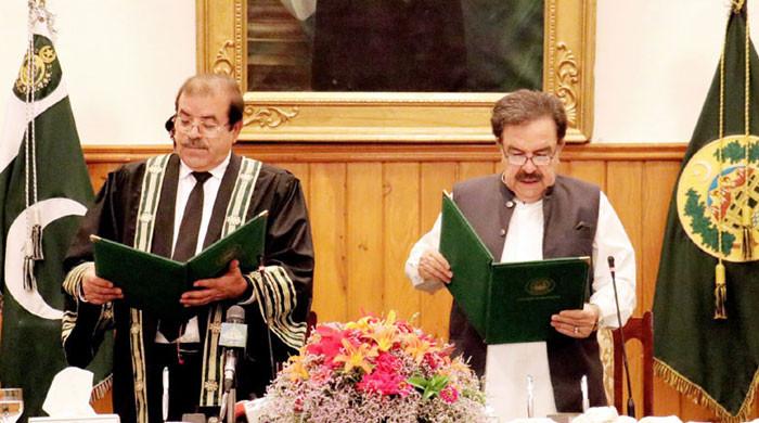 Rozi Khan Barech takes oath as BHC acting CJ