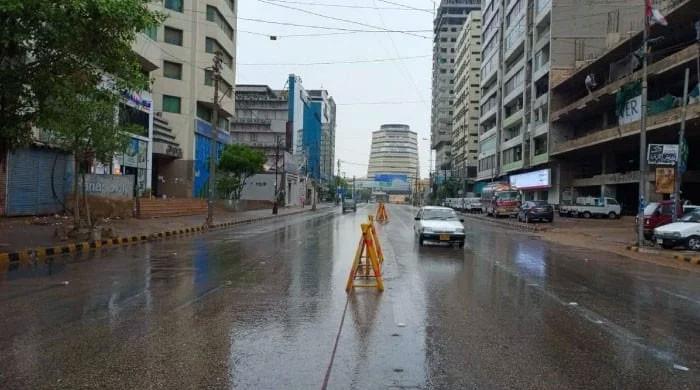 Various parts of city receive drizzle for second day