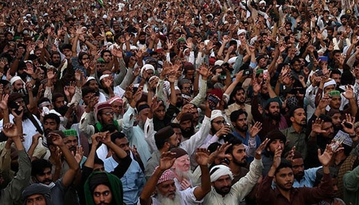 Flag march held in Orakzai ahead of Ashura