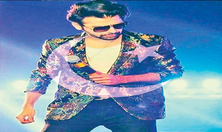 Farhan Saeed composes/sings a song for Half Girlfriend