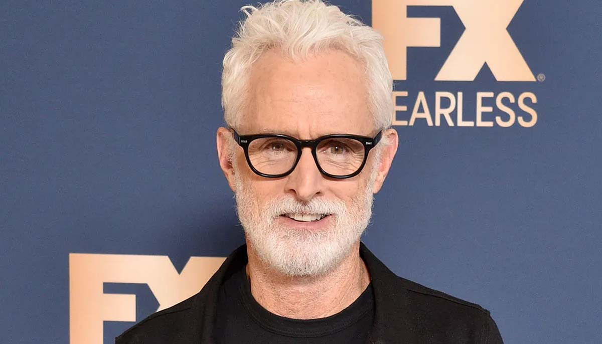 John Slattery recalls familiar face from 'Mad Men' on the set of ...