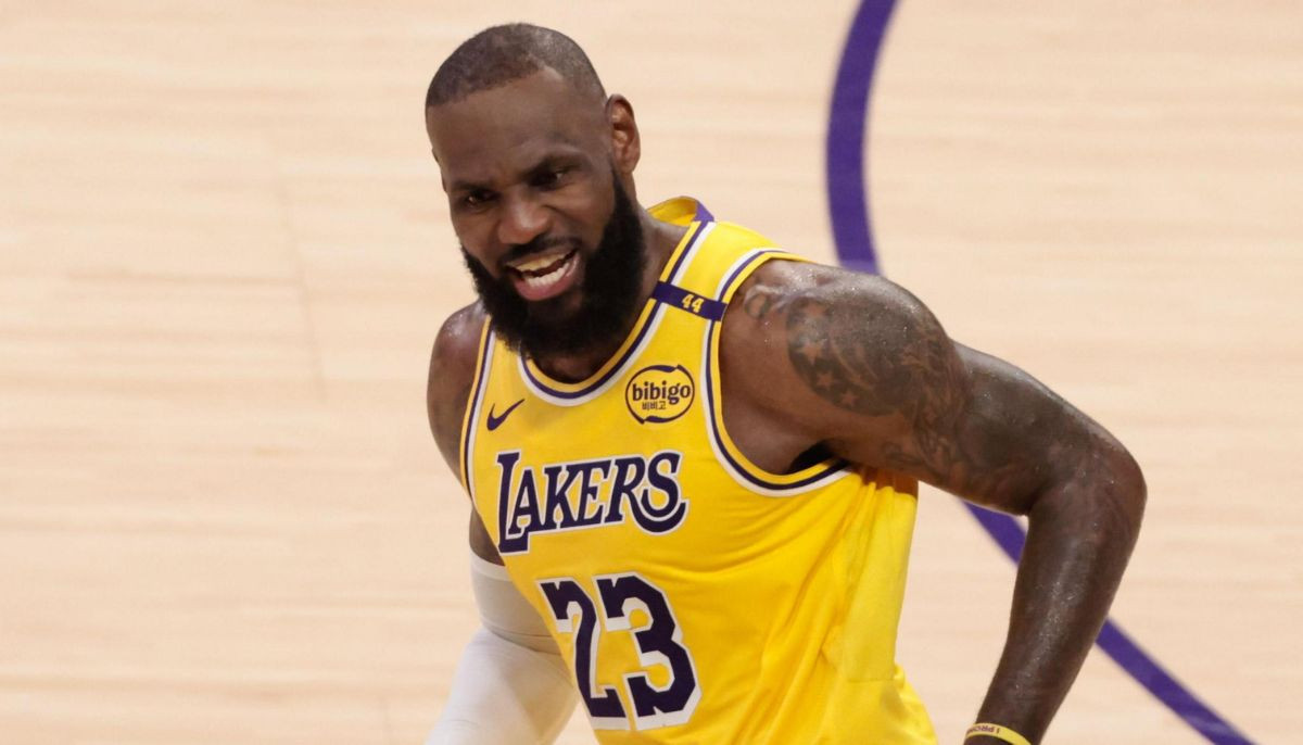 LeBron James’ iconic two-digit scoring streak of 1297 games finally ends