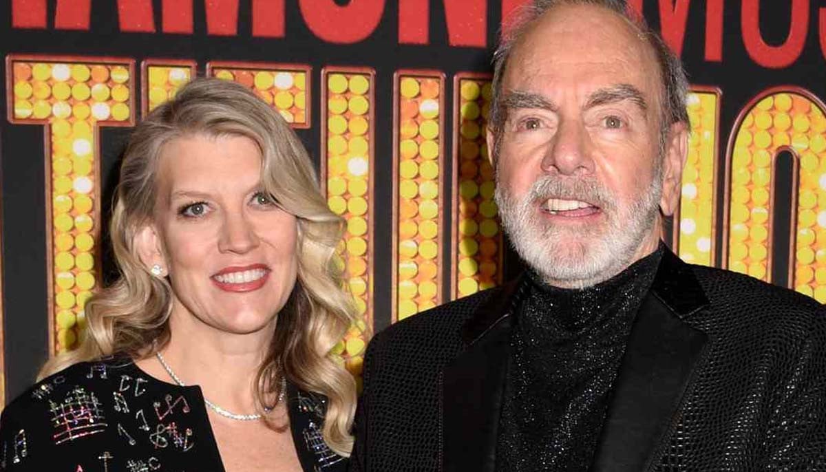Neil Diamond's wife shares secret to their 14-year marriage